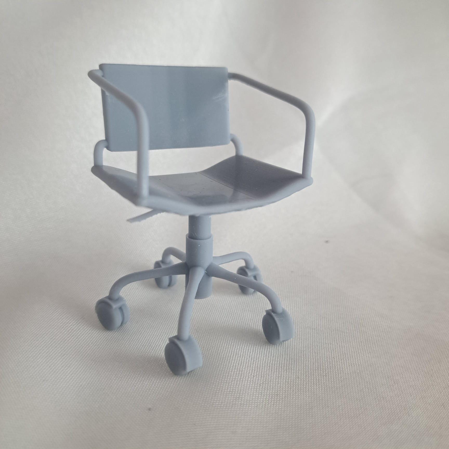 Office Chair 1:12 Miniature Scale Modern Swivel Desk Chair Dollhouse ...