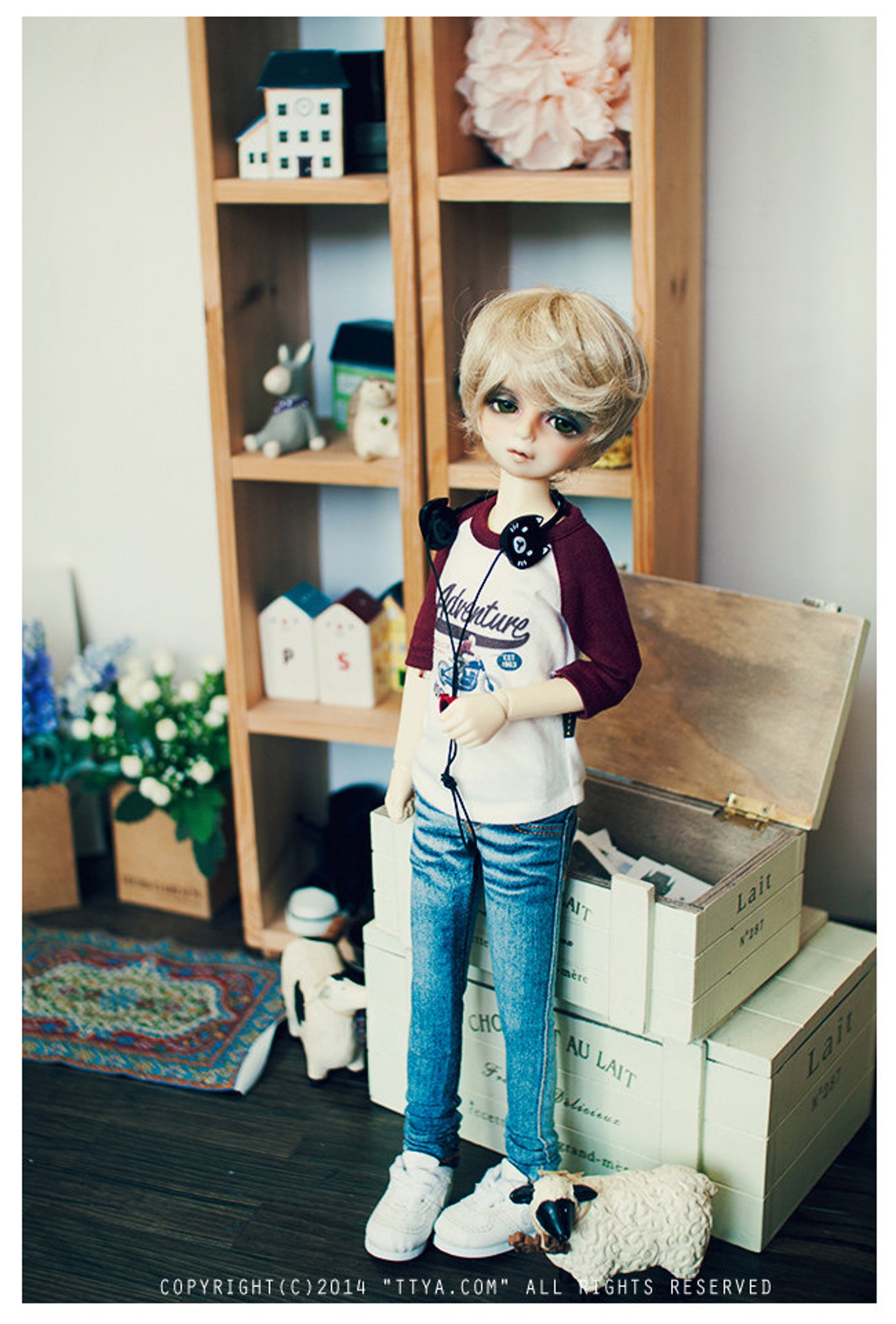 MSD Adventure Raglan T-shirts wine - Etsy