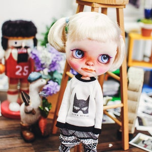 Blythe TTYA Batman MTM - Etsy