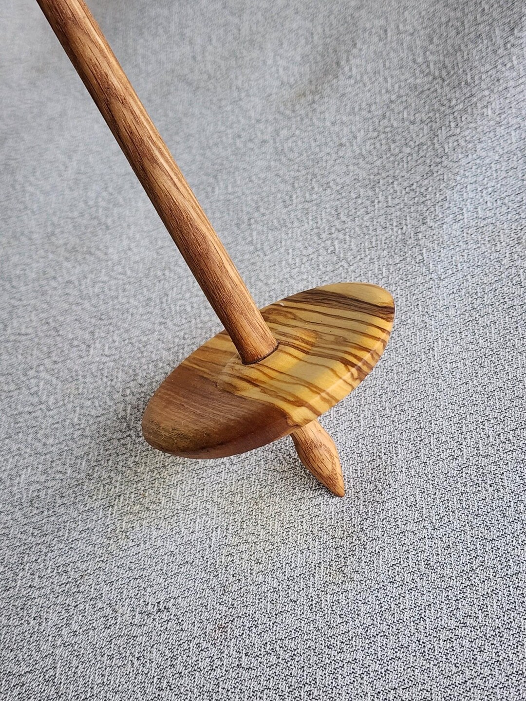 Drop Spindle - Bottom Whorl - Support Spinning - Olive Wood and Oak - Etsy