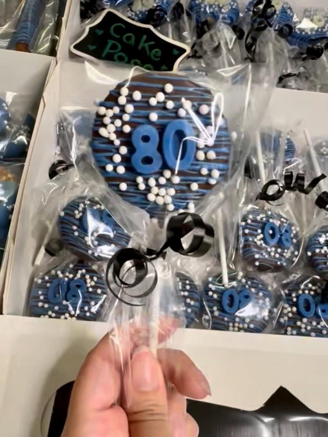 Custom Vanilla Cake Pops: Flat Round Party Favors - Etsy