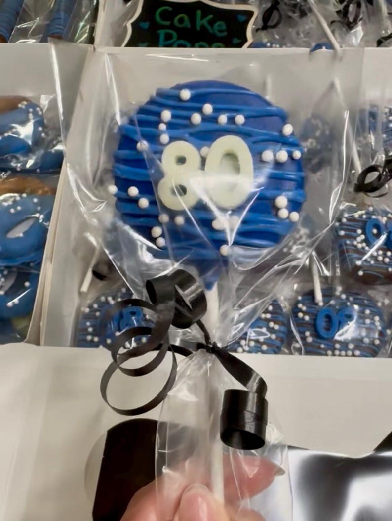 Custom Vanilla Cake Pops: Flat Round Party Favors - Etsy