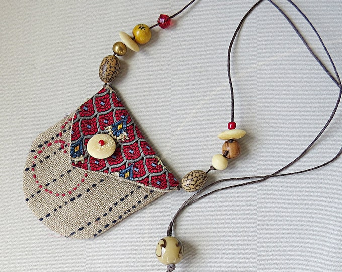 Small Artisanmade POSSIBLES Bag Talisman Pouch Using Silk, Linen, Bone ...