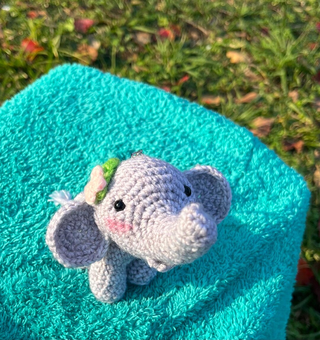 Cute Elephant Keychain - Etsy
