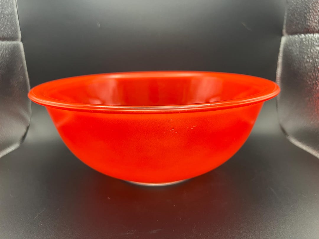 Pyrex 325 Mixing Bowl Red Clear Bottom - Etsy