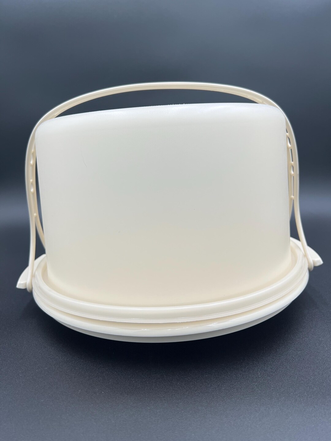 Vintage Large Tupperware Round Cake Carrier, Retro Tupperware, Cake ...