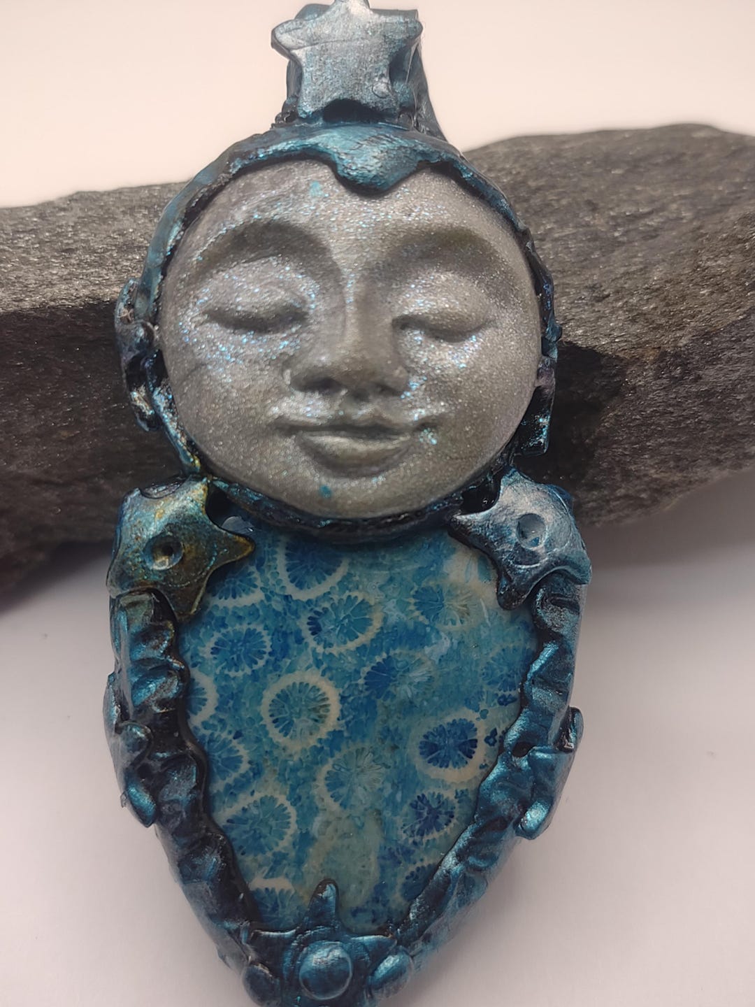 Dragon Scale Agate Goddess Intention Pendant Ooak Black Light Reactive ...