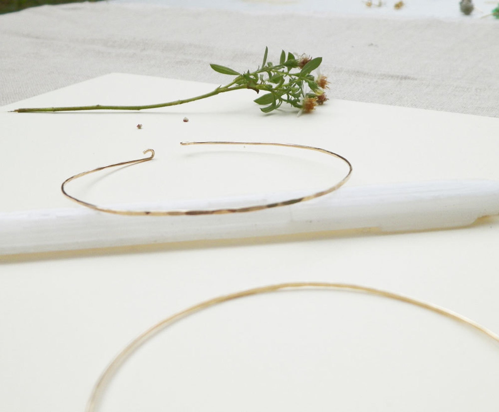 Minimal Bangle Bracelets/ Thin Gold Bracelet/ Minimalist - Etsy