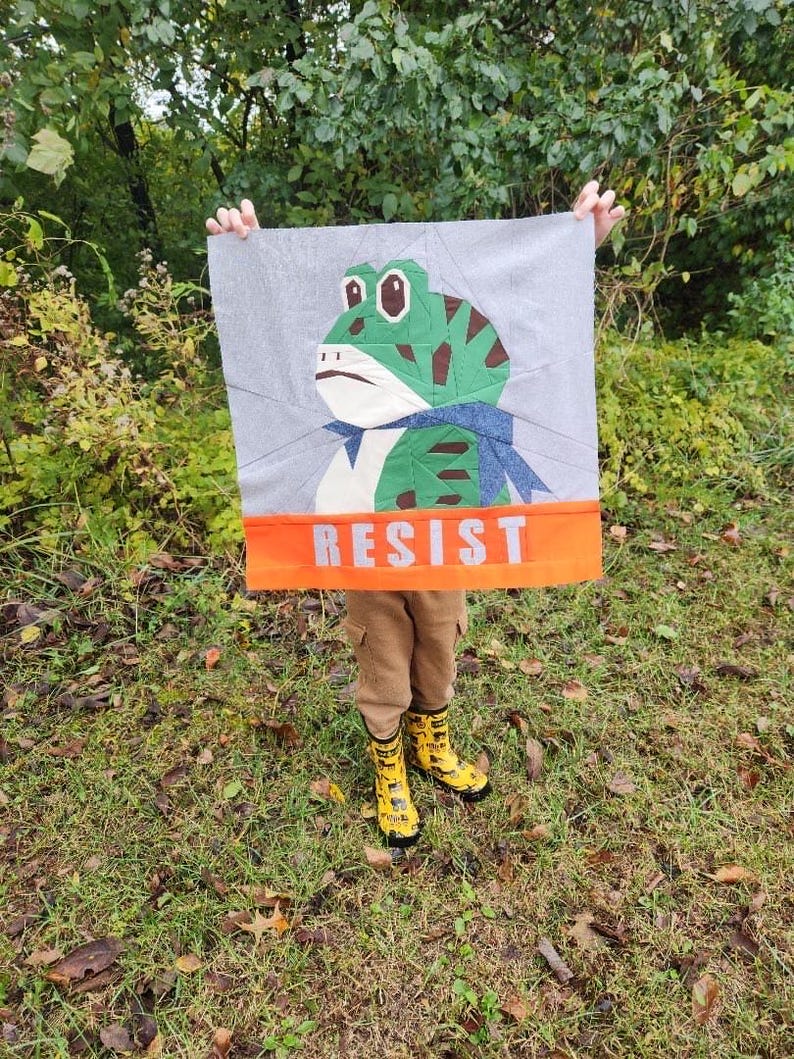 Portland Frog Resist Foundation Paper Piecing Pattern FPP Pattern - Etsy