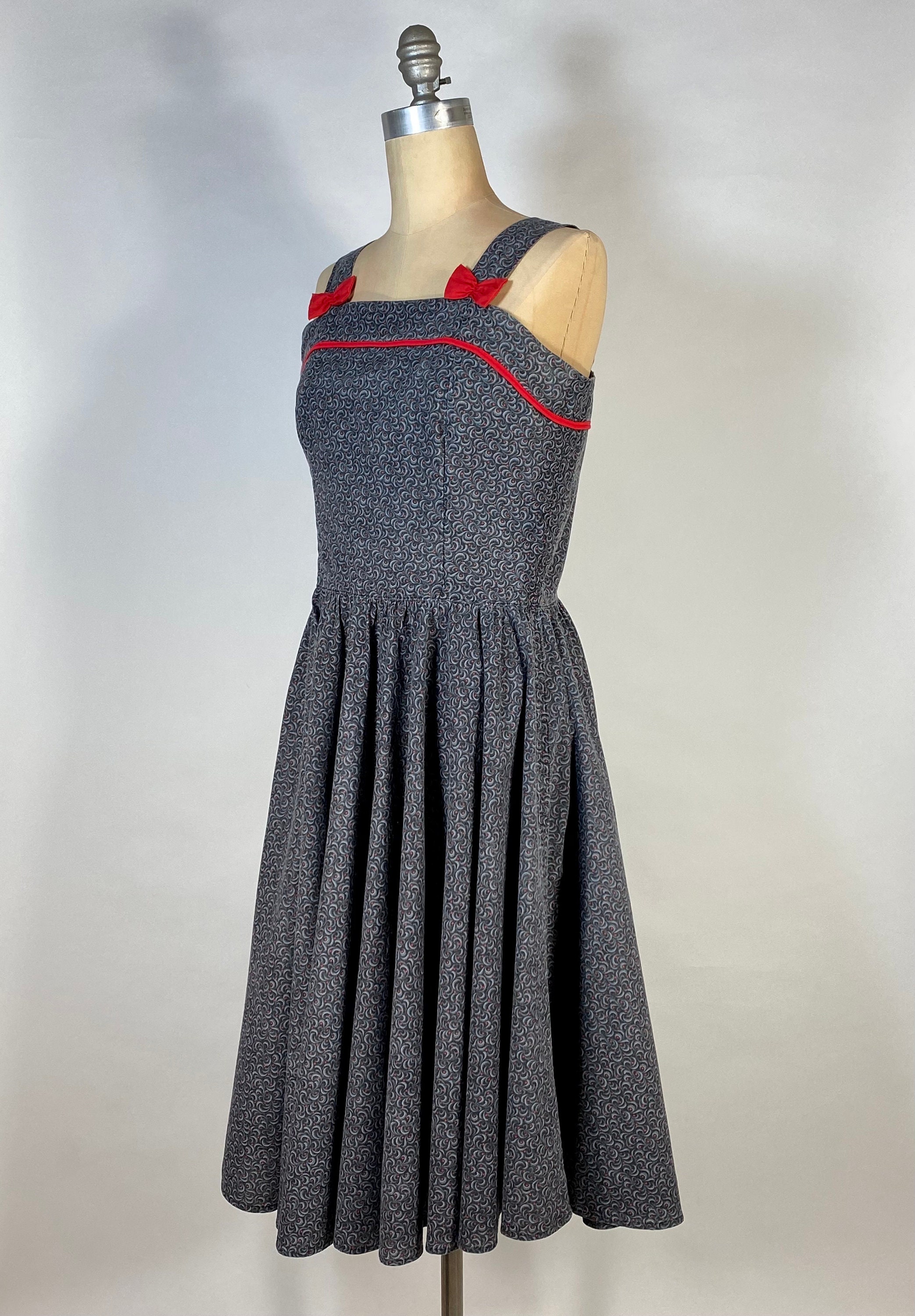 Vintage 1950’s Homemade Grey Plume Print Cotton Sun Dress With Red Bows ...
