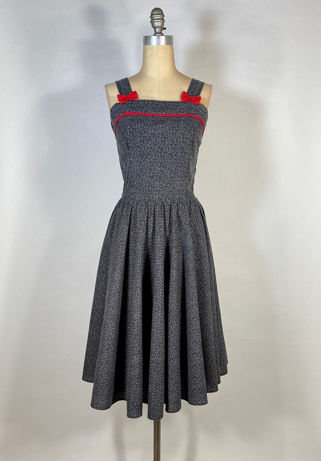 Vintage 1950’s Homemade Grey Plume Print Cotton Sun Dress With Red Bows ...