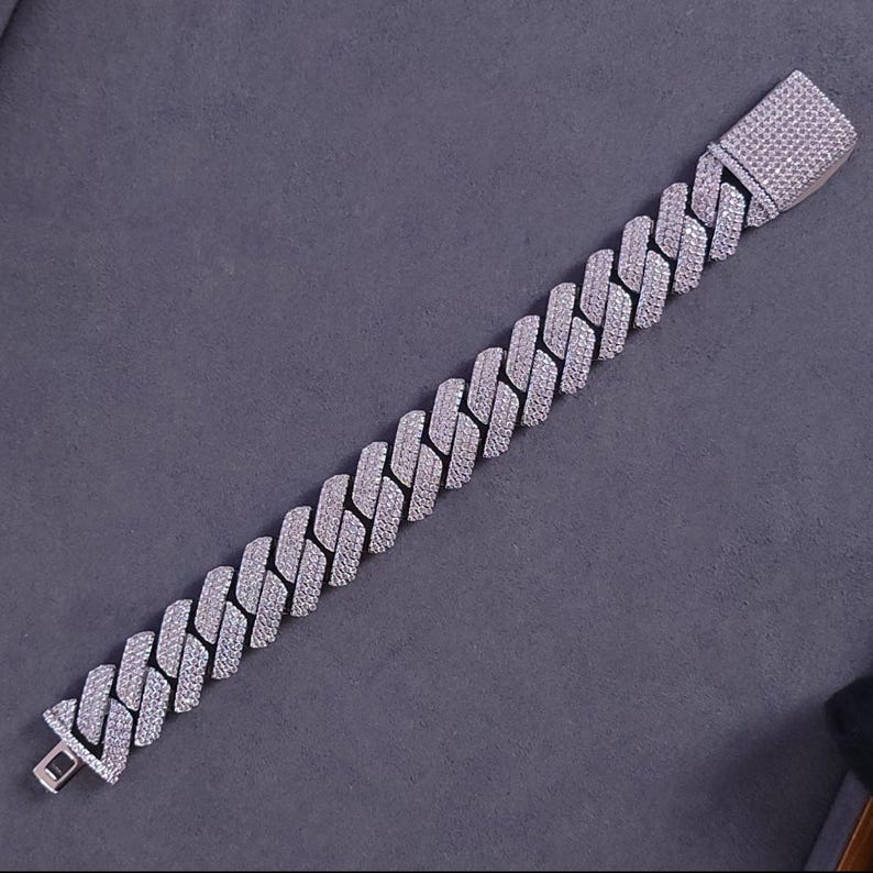 18mm 3 Row Diamond Prong Link Bracelet Heavy Cuban Link Bracelet Custom ...