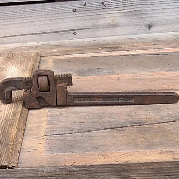 Pipe Wrench - Etsy