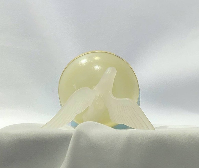 1960s Avon Skin so Soft Blue Frosted Jar With Dove on Lid - Etsy