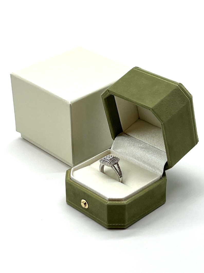 Vintage Velvet Ring Box: Light Green Octagonal Jewelry Storage - Etsy