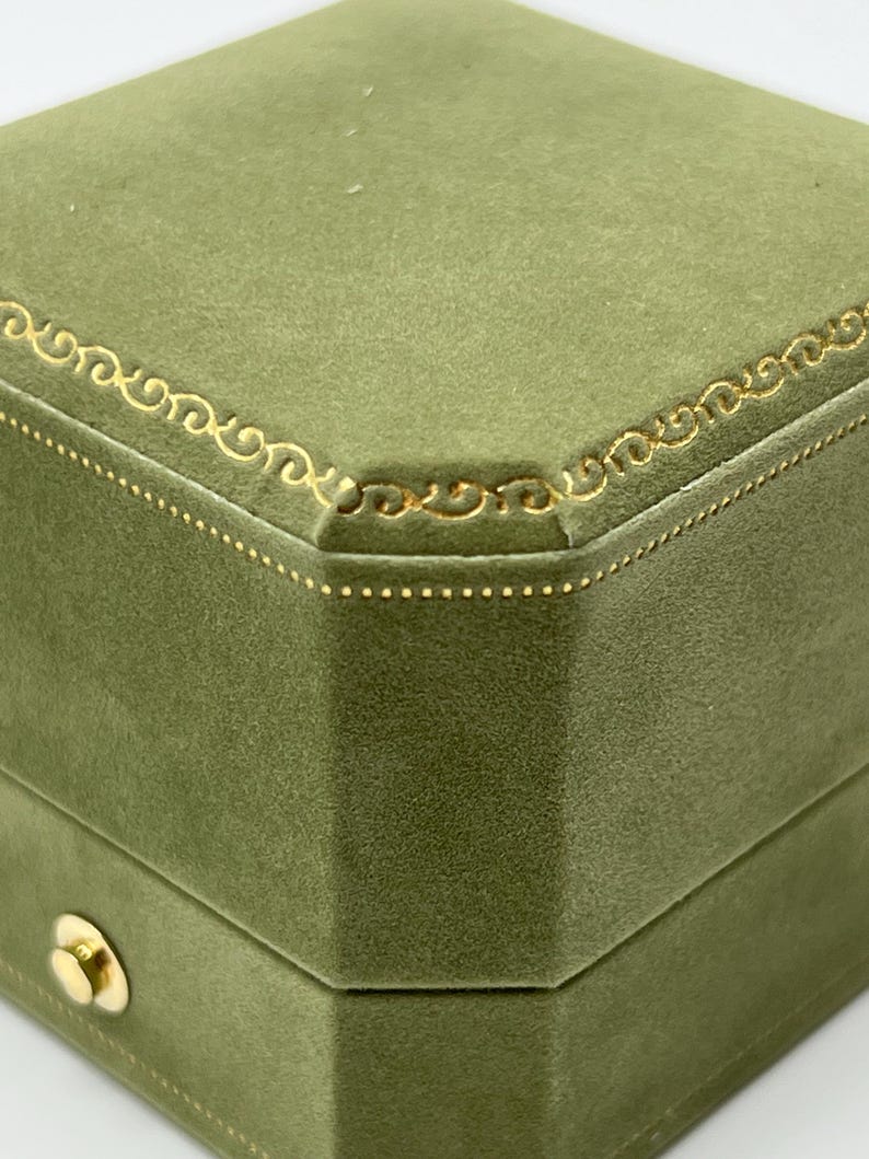 Vintage Velvet Ring Box: Light Green Octagonal Jewelry Storage - Etsy