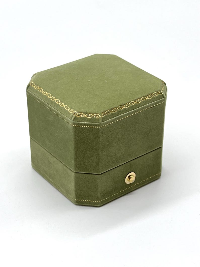 Vintage Velvet Ring Box: Light Green Octagonal Jewelry Storage - Etsy