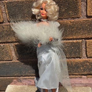 Silver Screen Barbie FAO Schwartz Mint in Box - Etsy