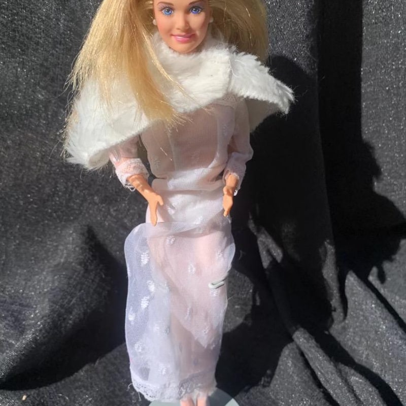 Cher Horowitz - Etsy