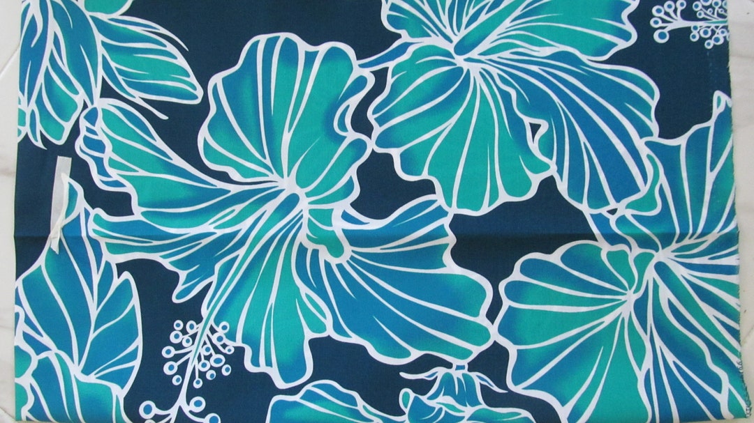 Marianne of Maui Hawaiian Quilting Fabric Bodacious Blue Hibiscus BIG ...
