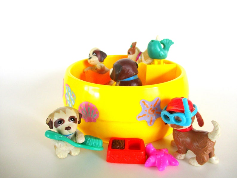 Vintage Littlest Pet Shop Beethoven's 2nd Puppy Pool by - Etsy