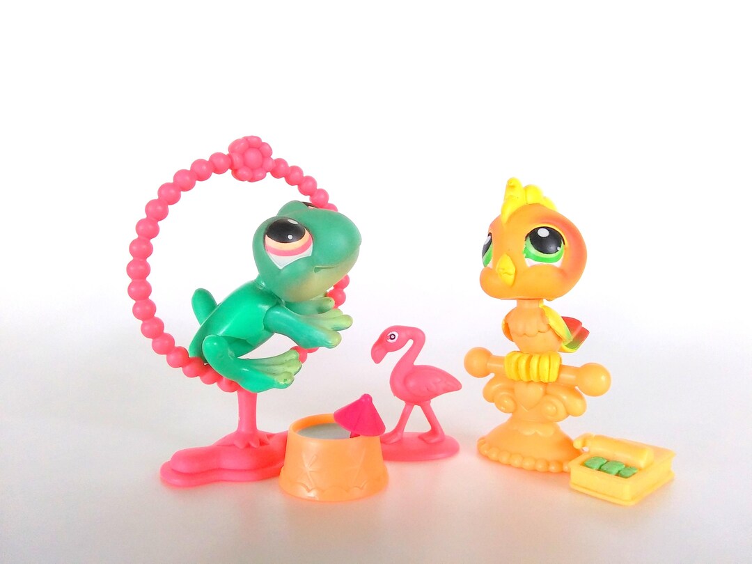 Vintage Littlest Pet Shop LPS Cockatoo #120 and Frog #236 Generation 1 ...