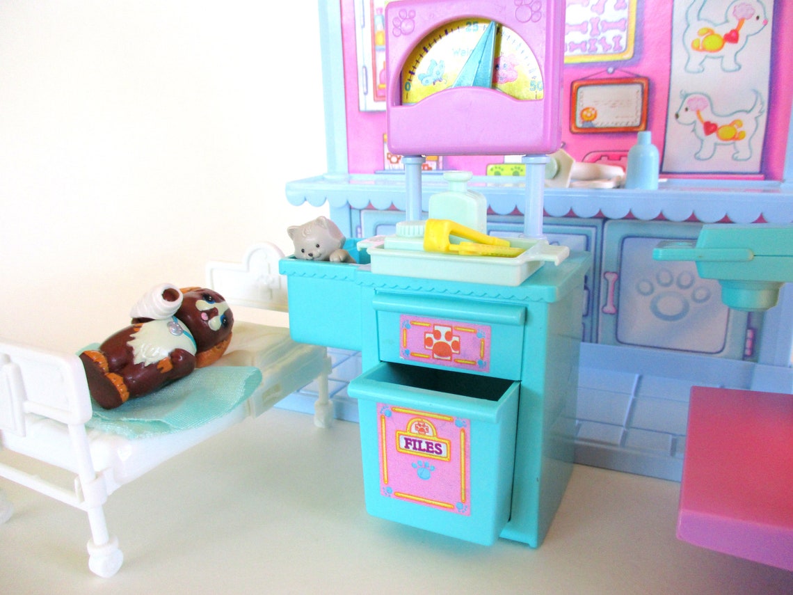 Vintage Littlest Pet Shop Care Center Hospital Playset by | Etsy