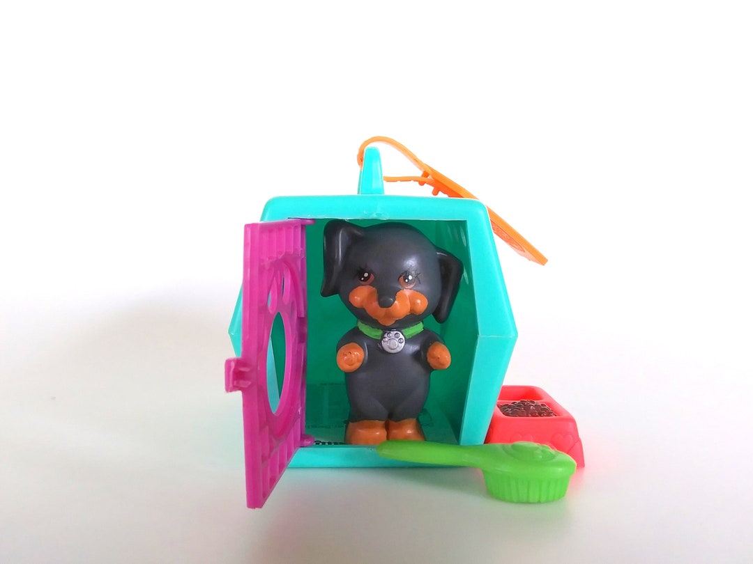 Kenner Littlest Pet Shop Perky Pup With Cozy Crate Dog Playset by ...
