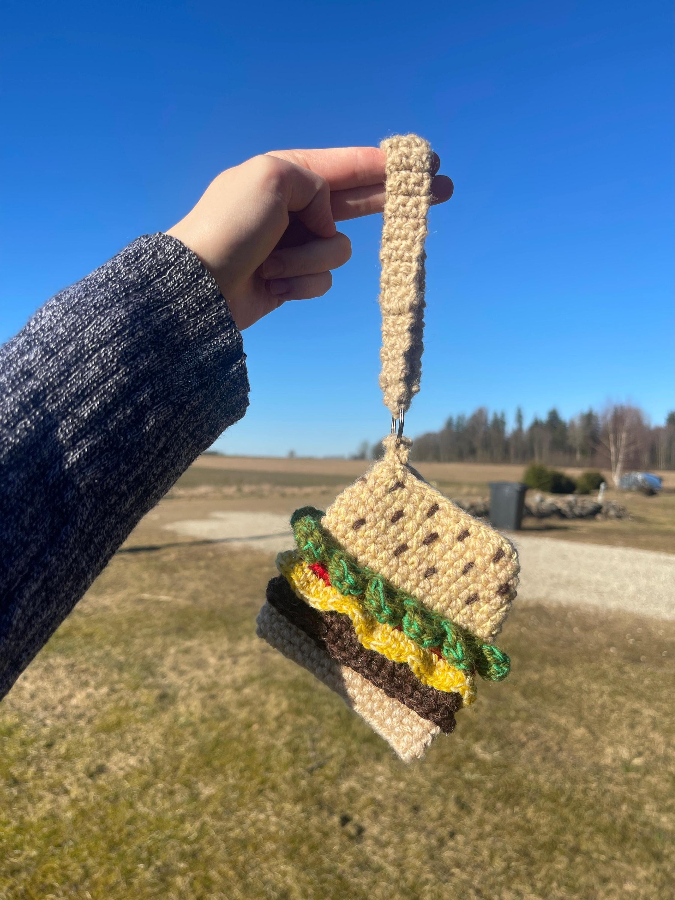 Crochet Burger Pouch Bag Pattern – Beginner-friendly Amigurumi (PDF ...