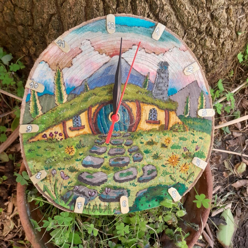 Wooden Hobbit Clock - Etsy