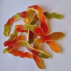 3KG Sweet Jar - Gummy and Foam Mixed Jar With Gold Bears, Friendship ...