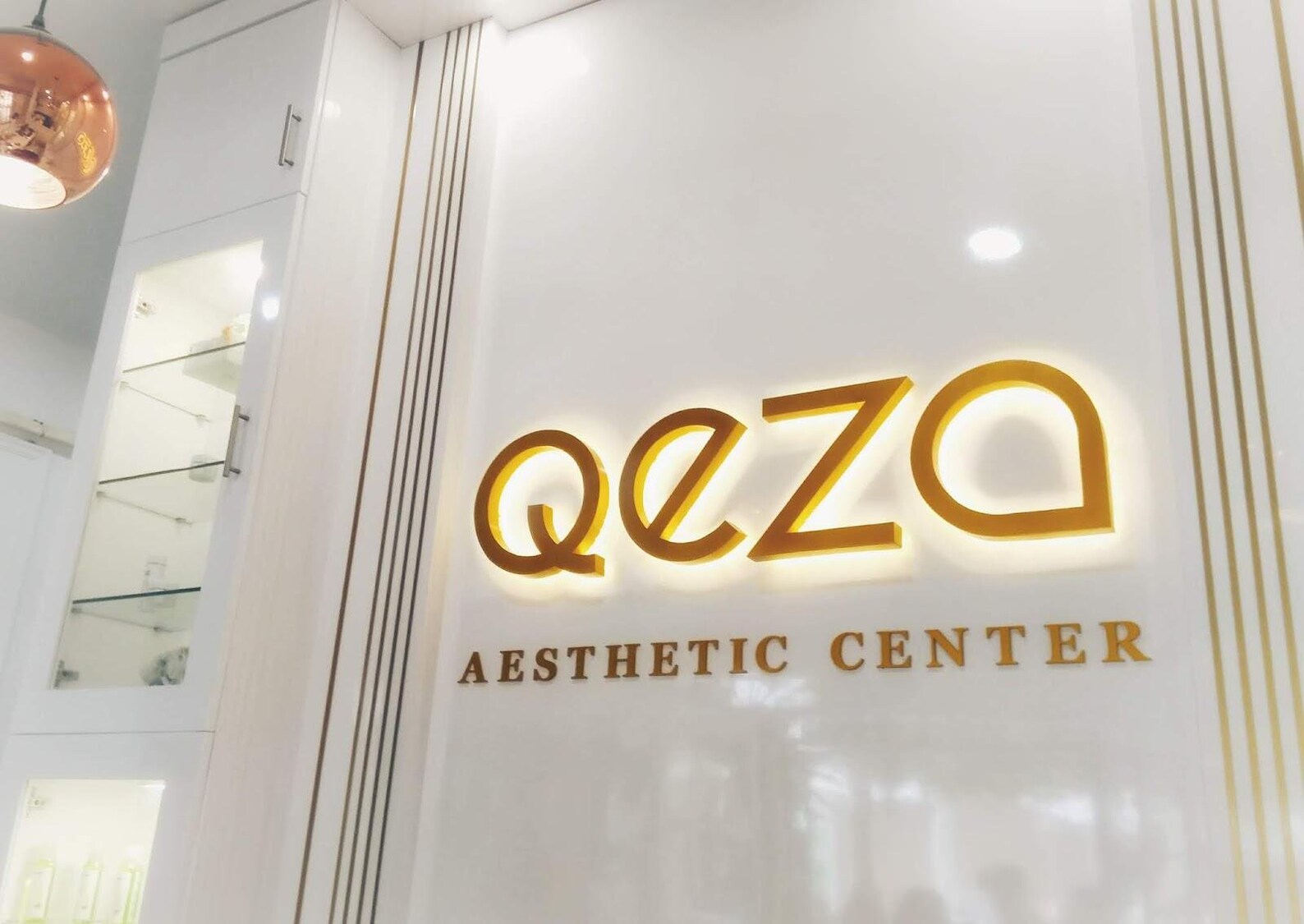 Custom Backlit Business Logo Sign: 3D Gold LED Office Decor - Etsy