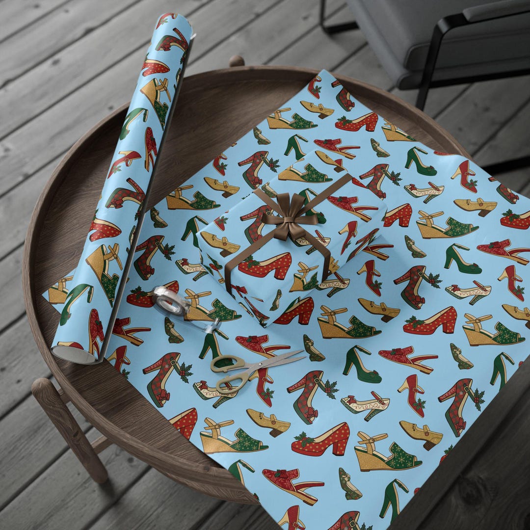 Vintage Christmas Shoe Wrapping Papers, Red Green Gold Holiday Pattern ...