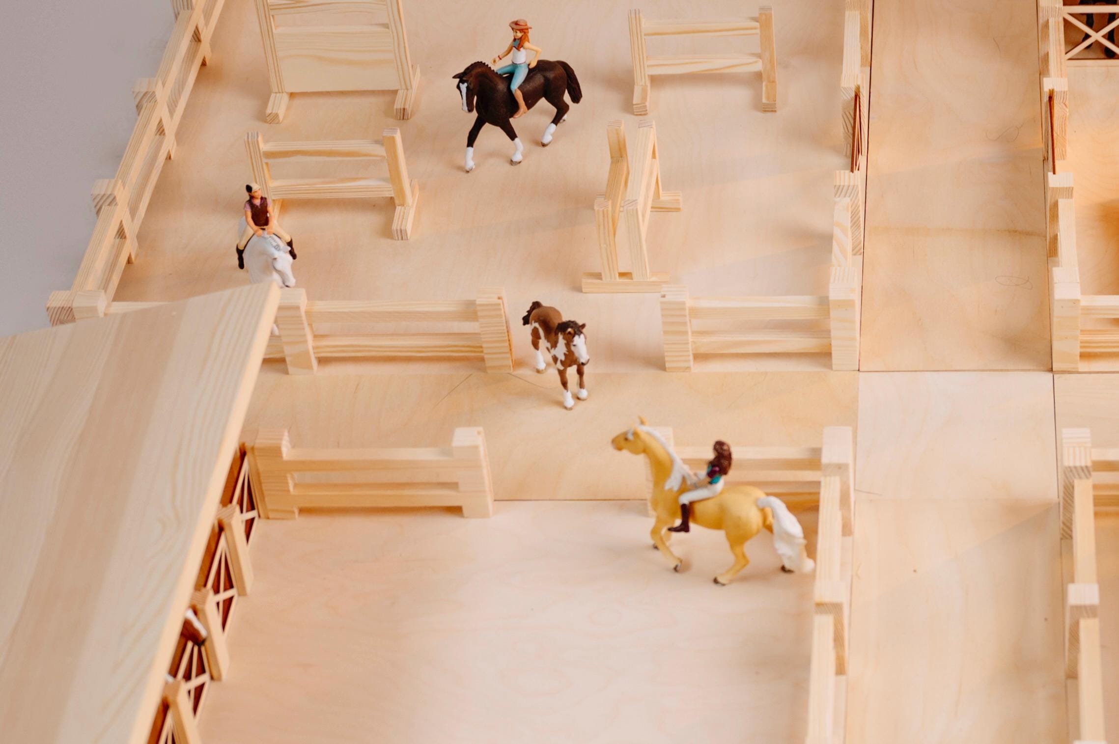 Wooden Horse Stable - Andalusian | 7 Stalls | Natural Wood | Gift for ...