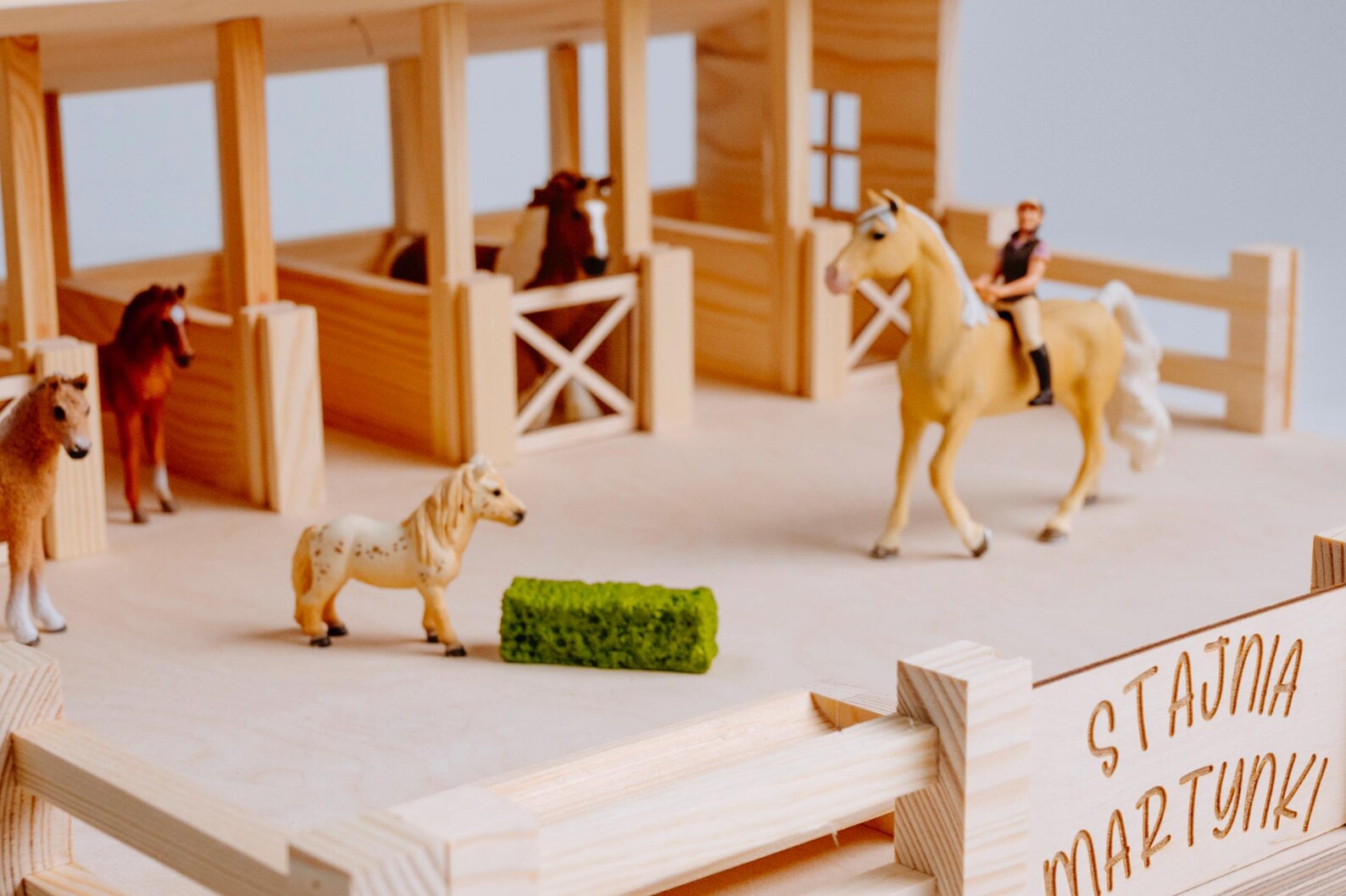 Wooden Horse Stable - Andalusian | 7 Stalls | Natural Wood | Gift for ...