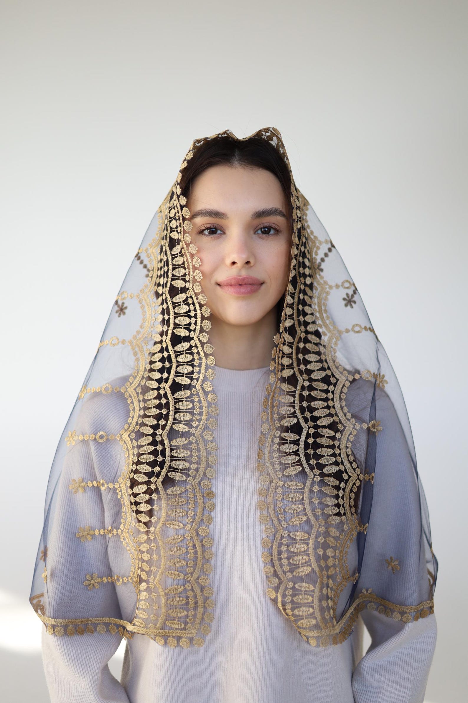 Lace Chapel Veil, Catholic Church Veil, Latin Mass Veils - Etsy