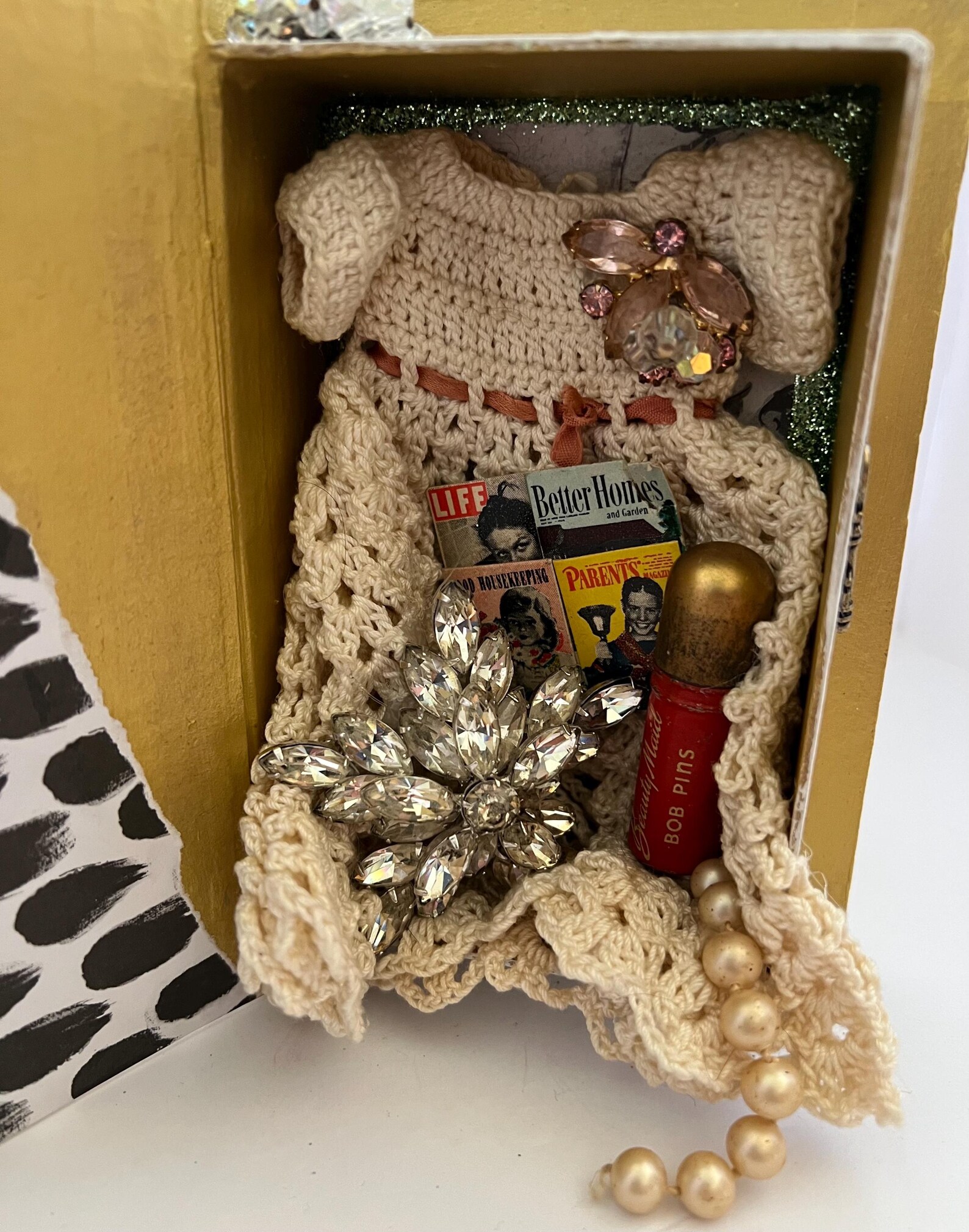 Assemblage Art, Shrine, Nicho, Shadow Box, Mixed Madia, Wall Art - Etsy