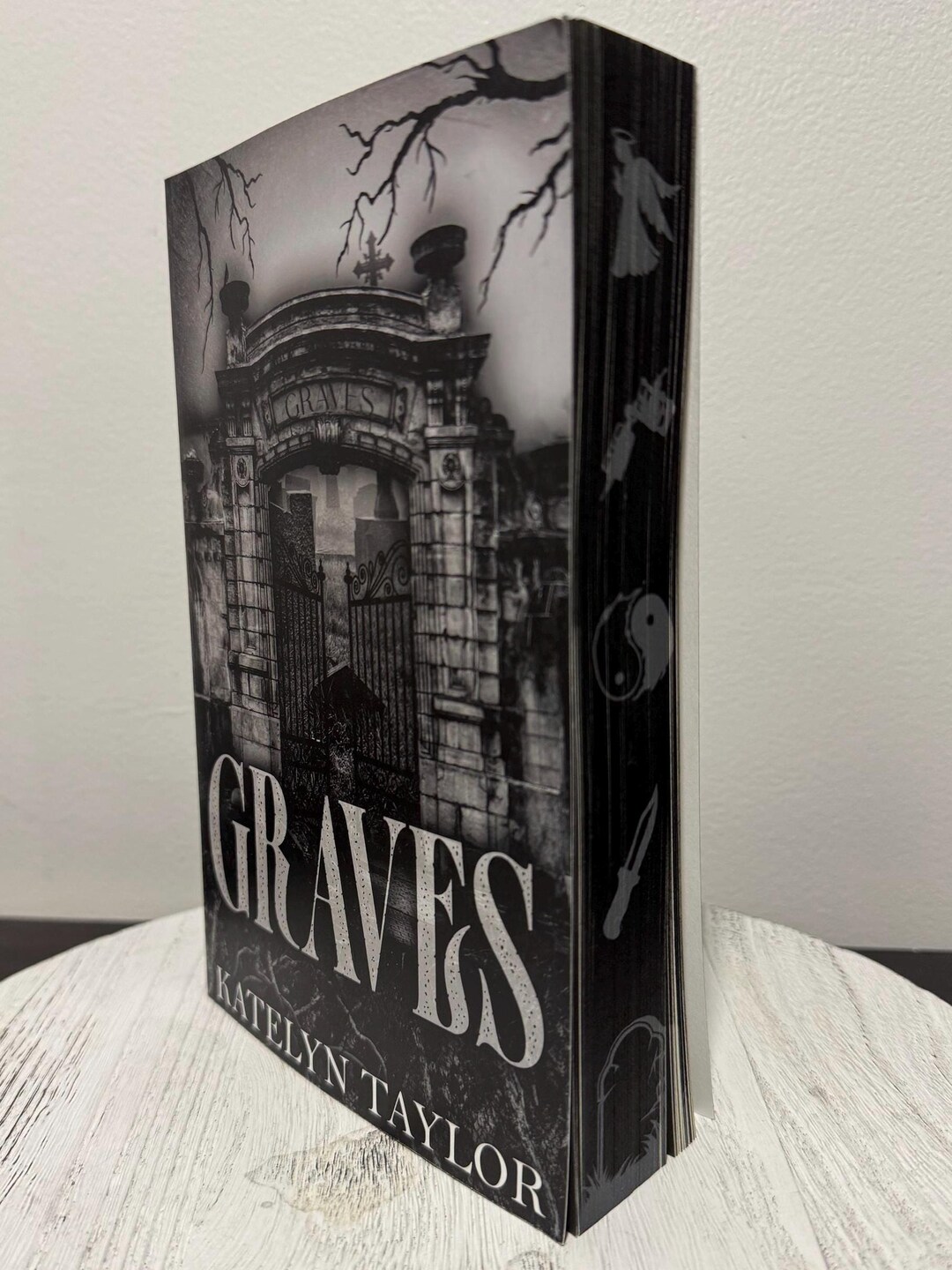 Graves Sprayed Edge Book - Etsy