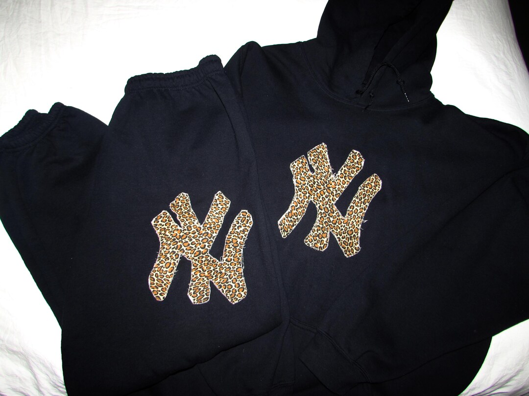 NY Cheetah Sweatshirt and Sweatpant Set - Etsy