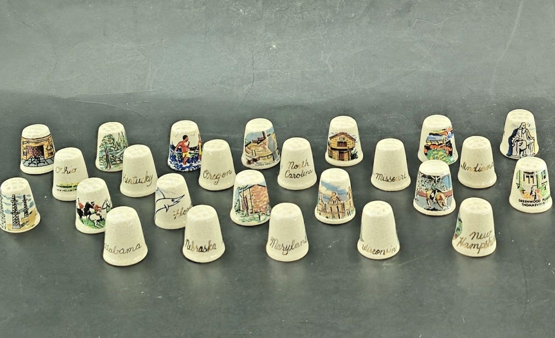 Vintage Ceramic Souvenir Thimbles 1" - Lot of 25 - U.S. States Travel ...