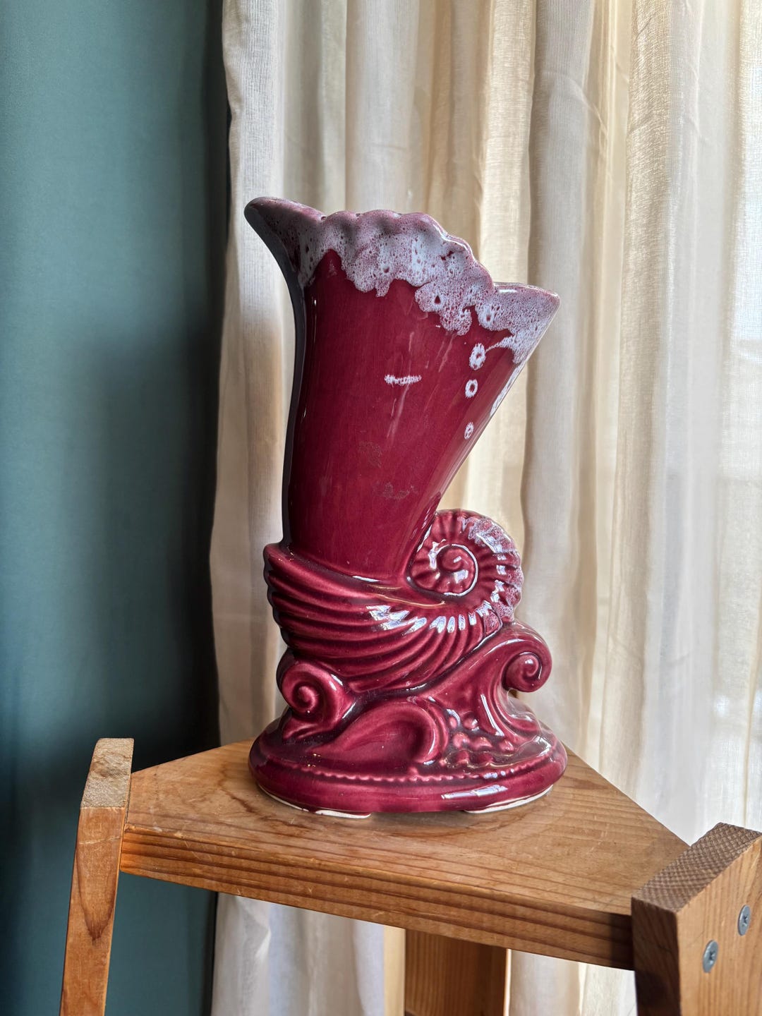 Vintage Red Seashell Cornucopia Vase Made by American Bisque Co. - Etsy
