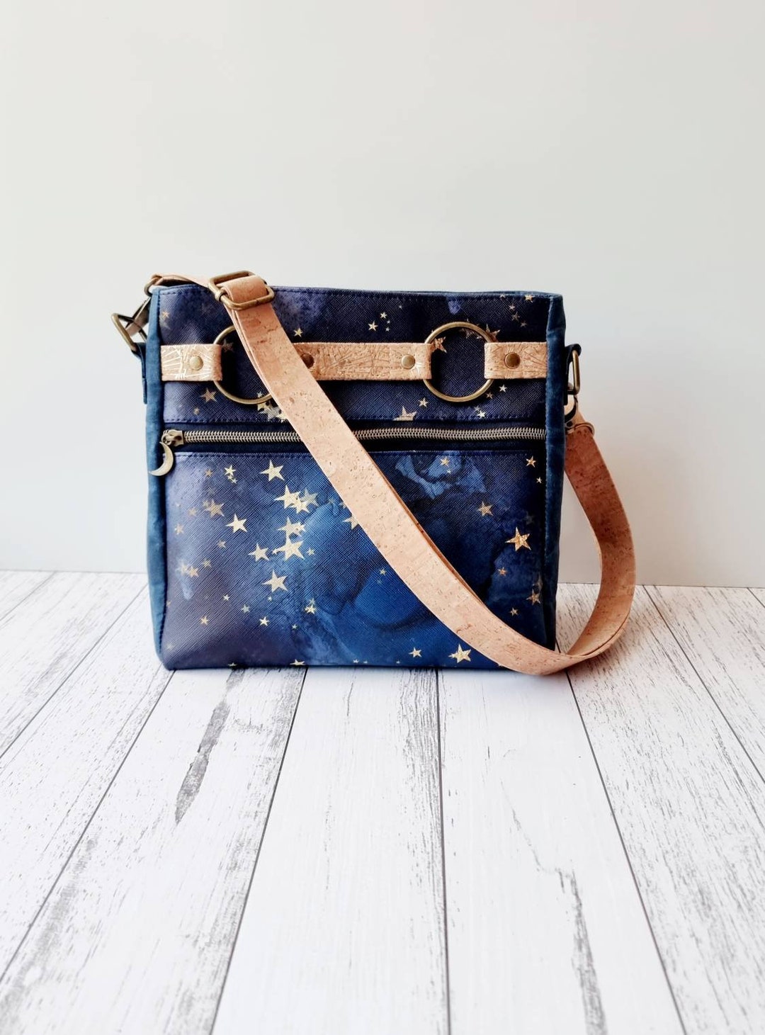 Stars Vinyl Crossbody Bag // Astronomy Night Sky // Starry - Etsy