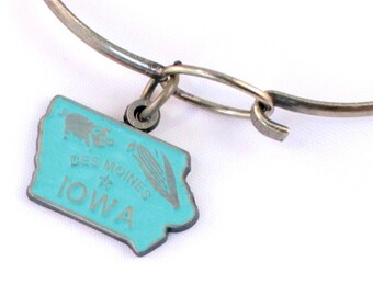 Iowa Hawkeyes Necklace - Etsy