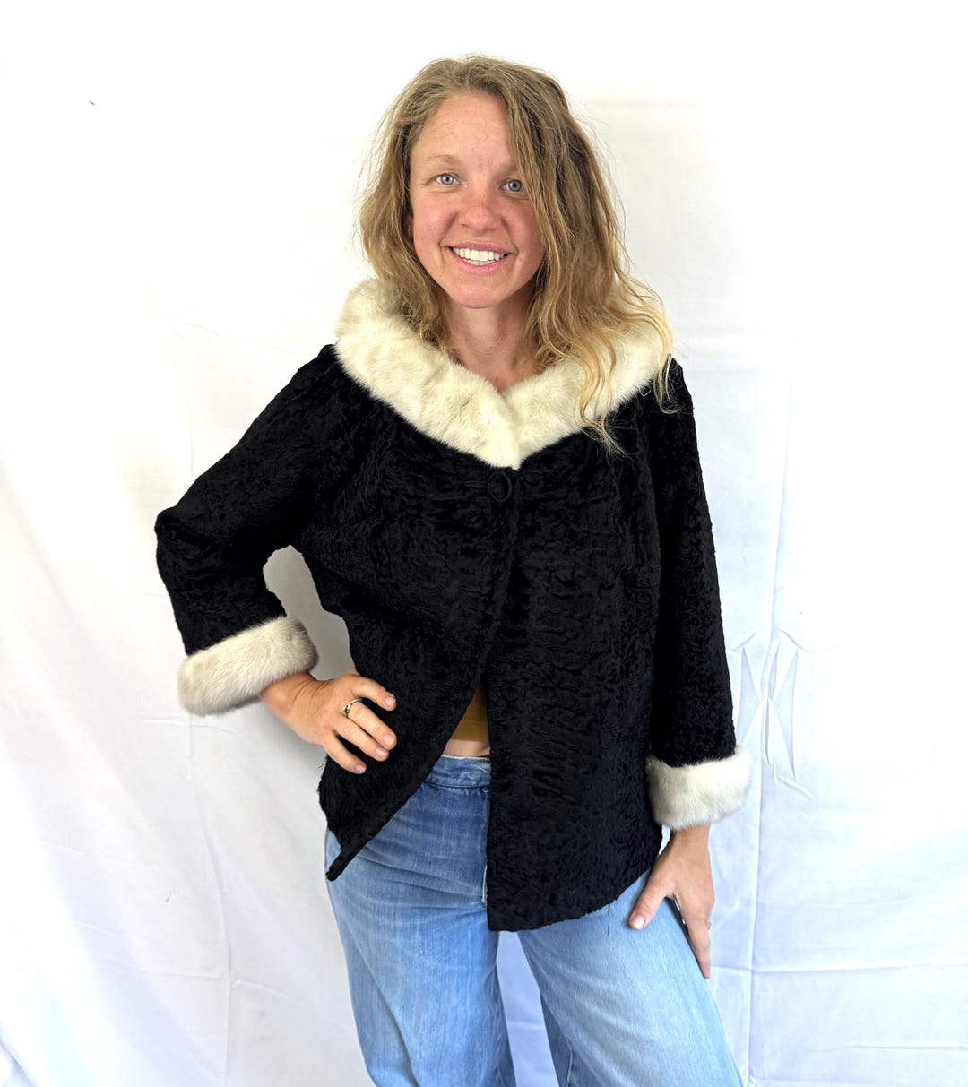 Vintage 1960s Black Crushed Velvet Cropped Coat With Real Fur Cuff ...