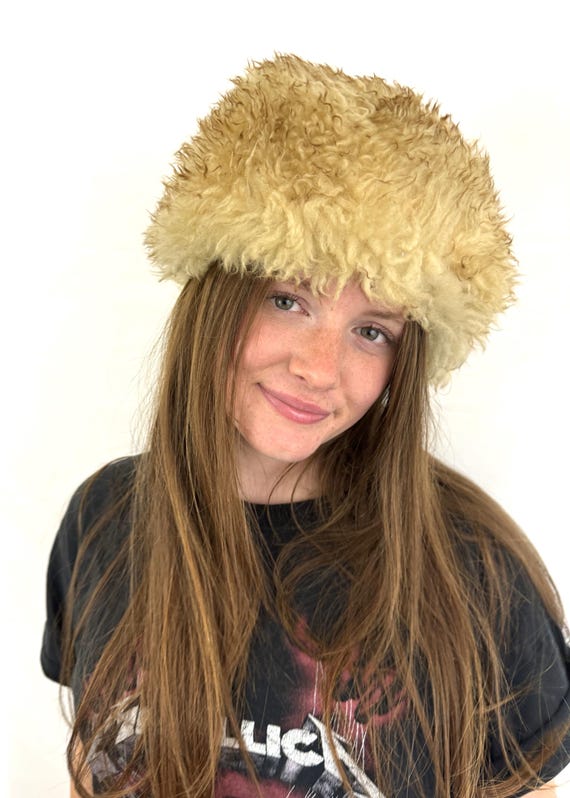 Vintage Sheep Poof Shearling Winter Sheepskin Hat - Gem