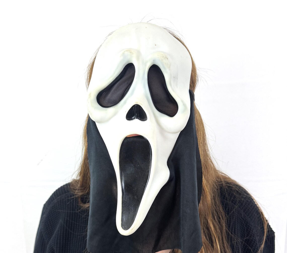 Vintage Vtg 1990s 90s Scream Movie Halloween Shroud Ghostface 3rd Gen ...