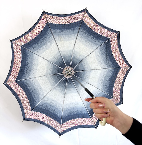 Vintage Fun 1970s 70s Picnic Summer Umbrella Parasol - Gem
