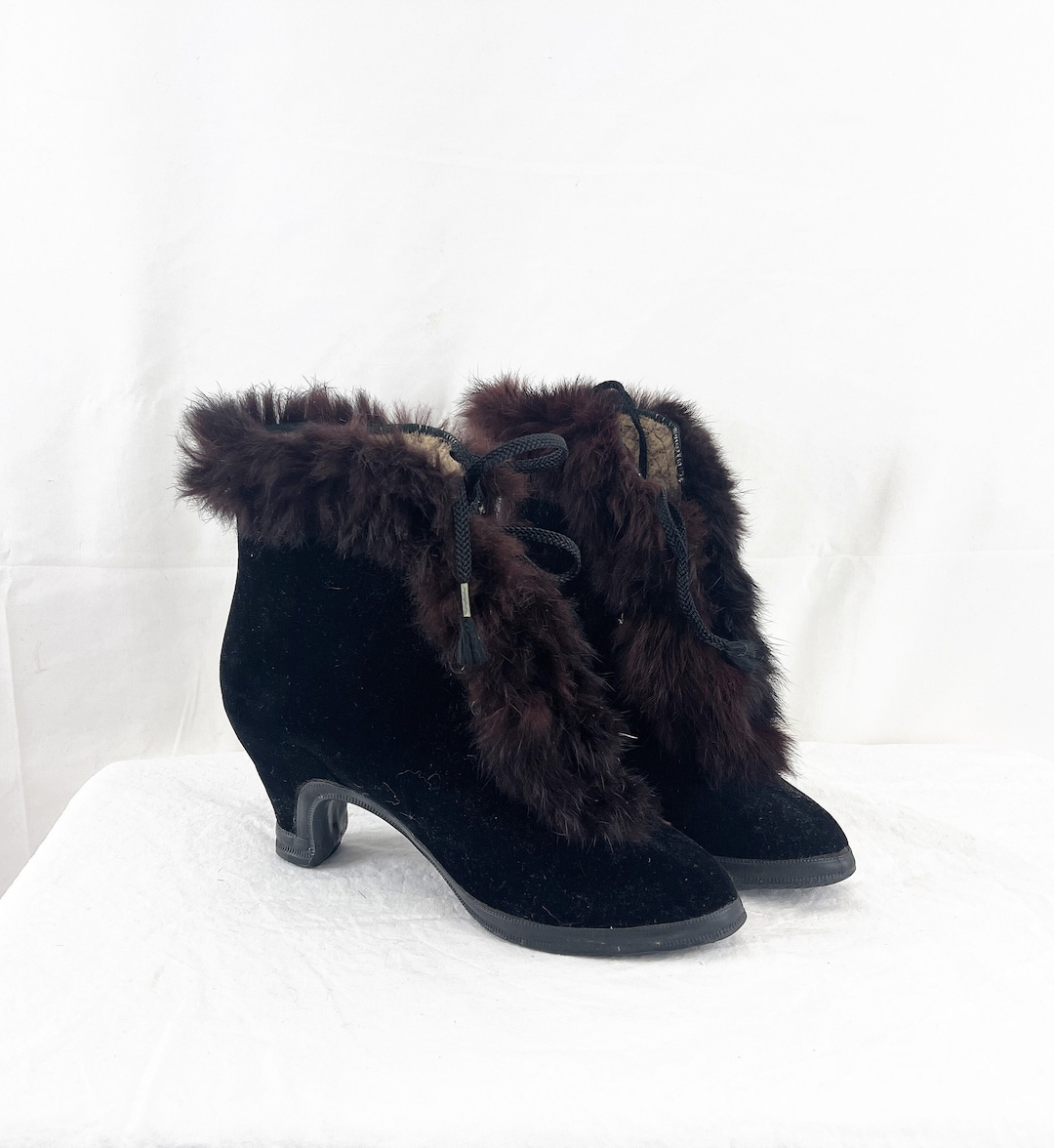 Vintage 1930s 1940s Gaytees Fur Lined Velveteen Rubber Over Boots ...