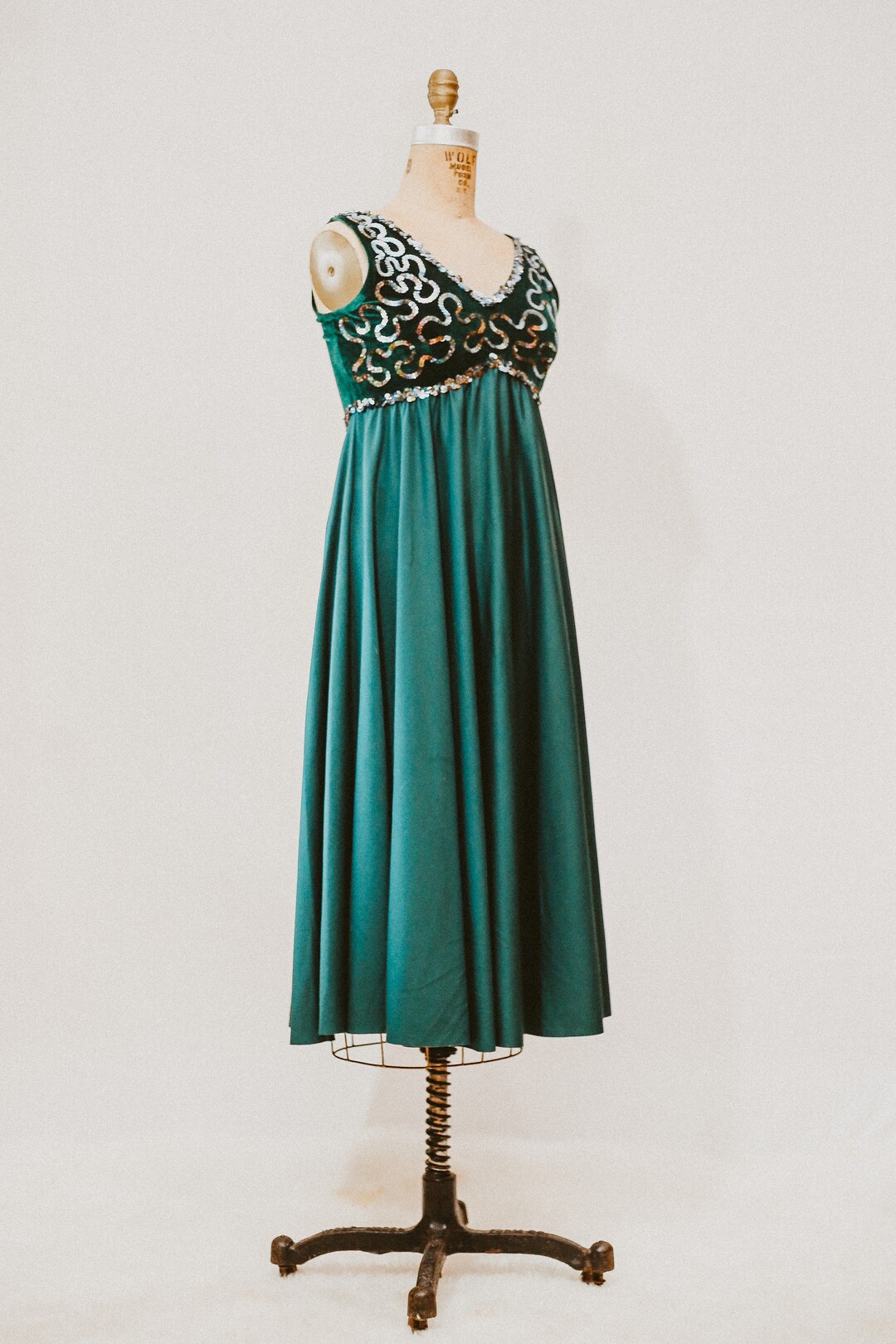 The Ivy Elf Dress -- Vintage S/M 80s/90s Emerald Green Costume Dress ...