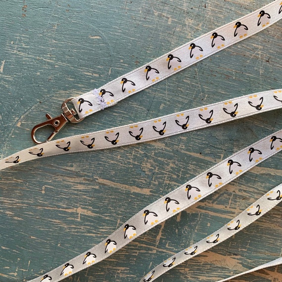 Lightweight Holiday Penguin Pigeon Leash | Etsy